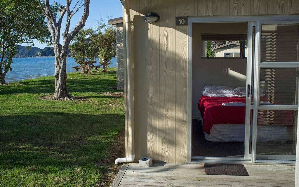 Pohara Beach Top 10 Holiday Park